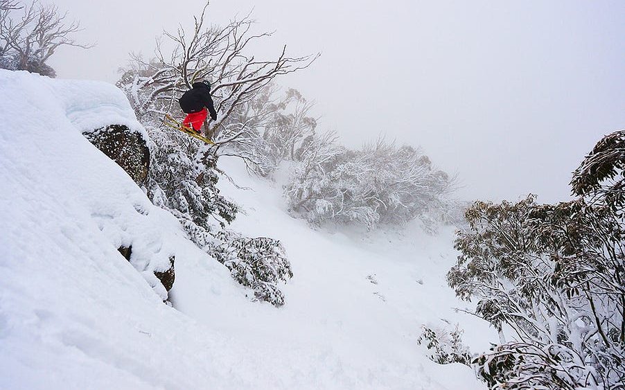 Heavy Spring Snow Sweeps South Africa; 2-Feet Buries Aussie Ski Resorts ...