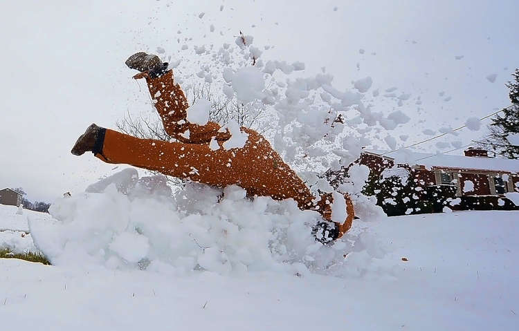 Heavy Snow Sweeps Northern India; Summer "Cold-Snap" Grips Eastern ...