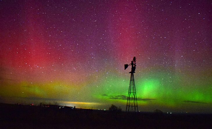 Auroras In Florida; U.S. Chills; Europe's Spring Freeze; + Australia's ...